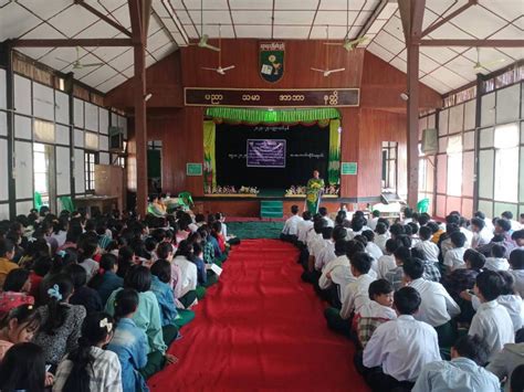 ငါးသိုင်းချောင်းမြို့ အခြေခံပညာအထက်တန်းကျောင်းတွင် ဥပဒေအကြောင်းသိကောင်းစရာအသိပညာပေးဟောပြောပွဲကျင