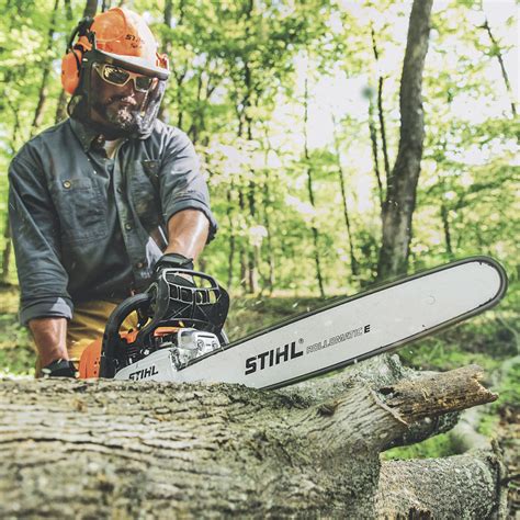 Stihl Gas Powered Chainsaw 20in Bar 64 1cc 3 8in Chain Pitch