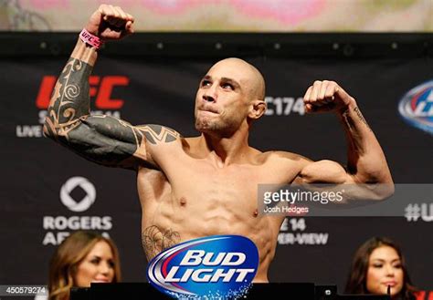 Daniel Sarafian Photos And Premium High Res Pictures Getty Images