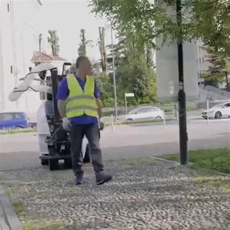 Jon Steinberg On Linkedin This Is A Street Vacuum Via Cheddar Inc 251 Comments