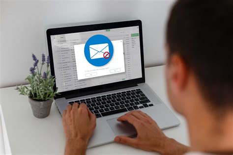 E Mail Register As A Candidate For The University Council Or School