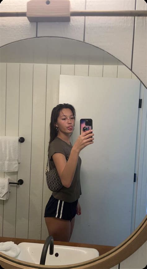 Lily Chee Snap R Lilychee18