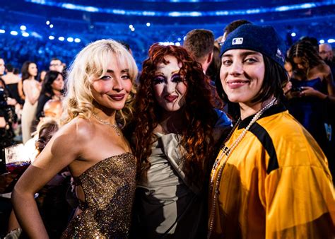 Dentro La Foto Di Billie Eilish Sabrina Carpenter E Chappell Roan