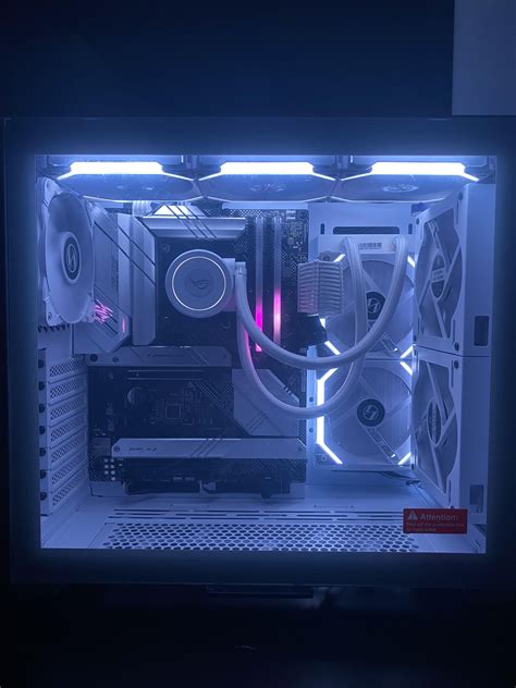 so i just finished my igpu build and noticed the sl120s have a slight