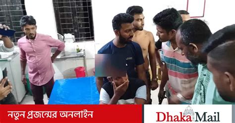 পোস্টার লাগানোর সময় ছাত্রদল কর্মীদের ওপর ছাত্রলীগের হামলা আহত ৭