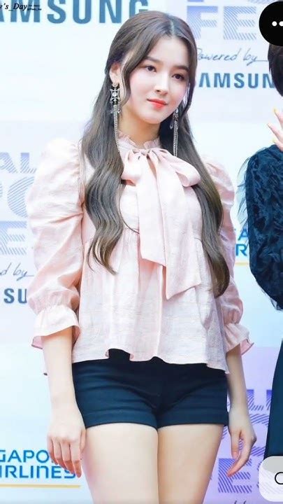 😘nancy🇰🇷momoland Queen😇 Of South Korea 😍beautiful😘 Nancy Status