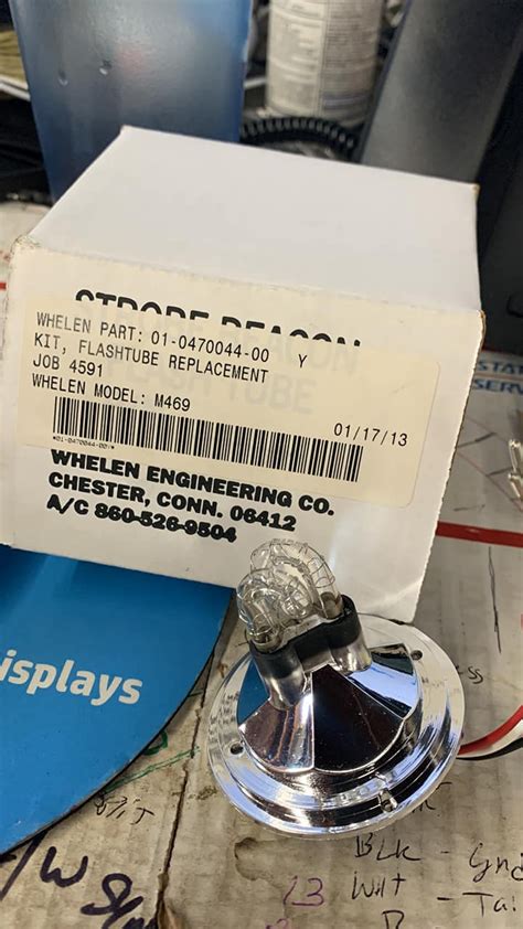 Nos Whelen M469 Replacement Strobe