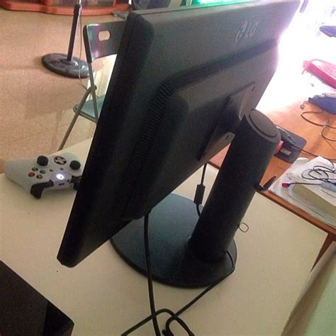 Lg Monitor Computers Tech Parts Accessories Monitor Screens On Carousell