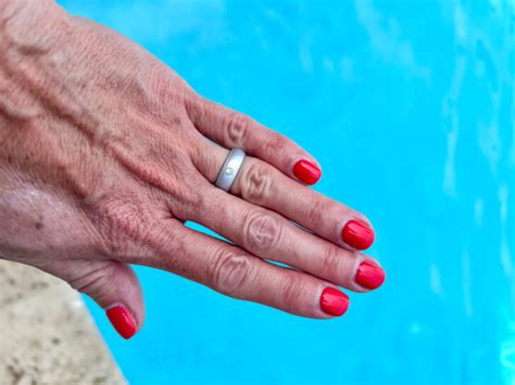 5 Best Travel Wedding Rings To Wear On Vacation Seeing Dandy Blog