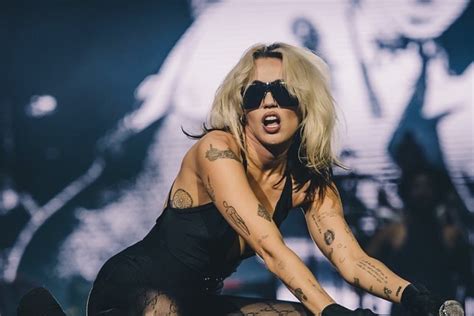 Miley Cyrus Has Released Her First Live Album Attention Uncut Media