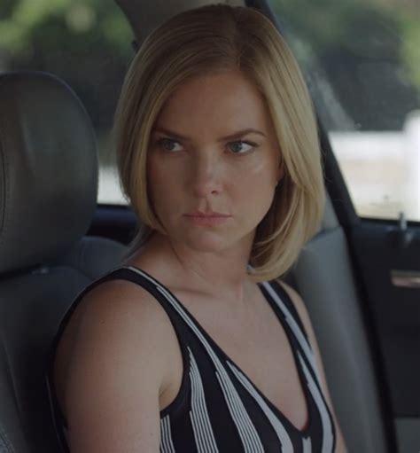 Maddie Sawyer The Wrong Stepmother Villainous Beauties Wiki Fandom