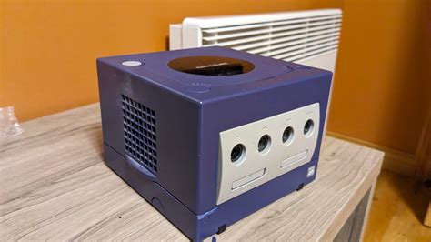 [build Log] The Cube Another Commission For A Gamecube Build Diy Corner Level1techs Forums