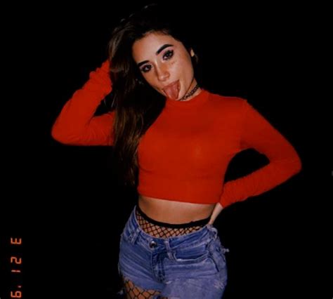 Mackenzie Jones Mackzjones Biography 2022 Career Babefriend M