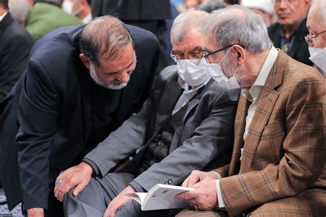 دیدار شاعران و اساتید ادبیات فارسی با رهبر انقلاب شهرآرانیوز