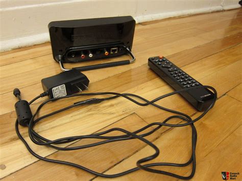 Slim Devices Squeezebox Classic V3 Wireless Digital Media Steamer Music