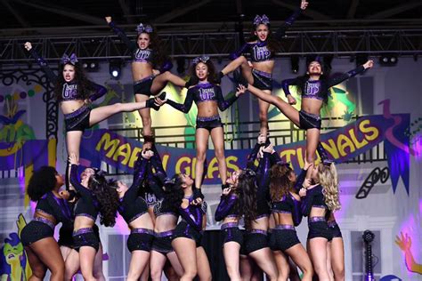 All Cheer Uniforms Cheerleaderuniform Paars En Goud