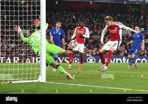 London Uk 22nd Jan 2025 Martin Odegaard A Scoring The Third Arsenal Goal 3 0 At The