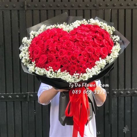 Tydo Flower Cửa Hàng Hoa Tươi Gò Vấp B05241539 BÓ Hoa HỒng ĐỎ Thiết Kế Hoa Trái Tim Đỏ