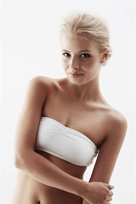 Naked White Women Photos Download Free High Quality Pictures