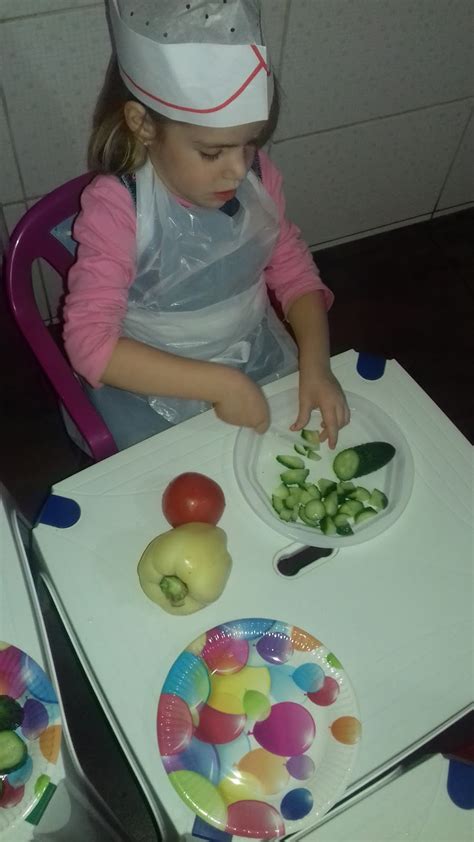 Grădiniţa Iris Salata De Legume