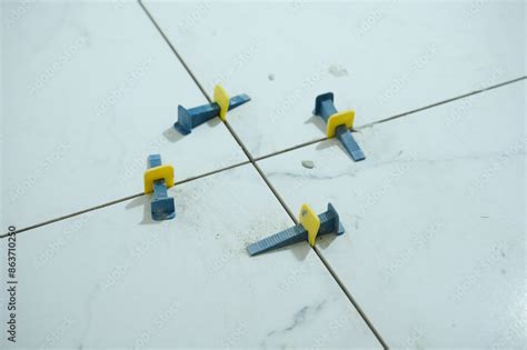 Porcelain Tile Installation Over A Concrete Floor Like A Pro In Apartments Install Large Format