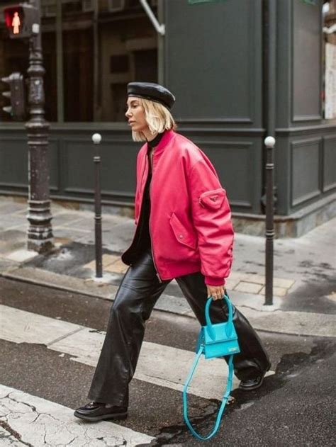 Куртка бомбер тренд 2023 2024 року З чим носити куртку бомбер