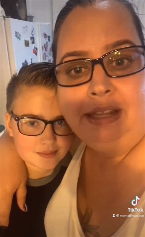 Así fue la reacción de una madre cristiana al enterarse que su hijo es trans Infobae