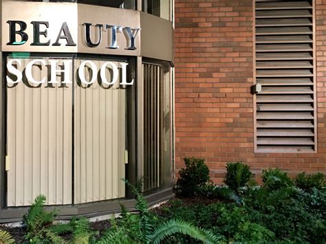 무료 이미지 목재 집 창문 벽 정면 인테리어 디자인 측선 주거 지역 창 덮개 옥외 구조물 2438x1827 198970 무료 이미지 Pxhere