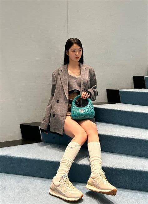 패션엔 어린 연진 신예은 완전 느낌이 달라 쇼츠에 브라톱 Y2k 패션 핫걸