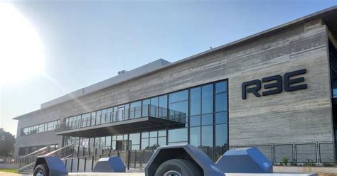 Building An Electric Vehicle Architecture Article Automotive Manufacturing Solutions Building An Electric Vehicle Architecture Article Automotive Manufacturing Solutions