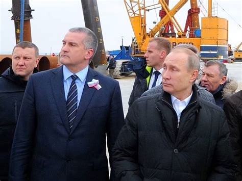 普京的5个动作，预示着俄乌战争将发生重大变化，是战还是和？ 搜狐大视野 搜狐新闻