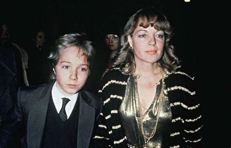 Romy Schneider E Quel Terribile Incidente Che Provocò La Morte Del