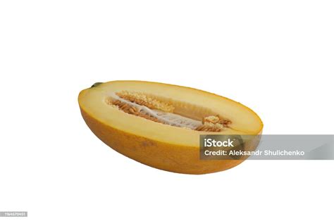 흰색 배경에 반 멜론 과일 텍스트 및 광고를 위한 장소입니다 0명에 대한 스톡 사진 및 기타 이미지 0명 2015년 건강한 생활방식 Istock