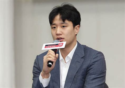 골프 중 엄마랑 얘기좀허웅·전 여친 임신관련 대화록 공개돼