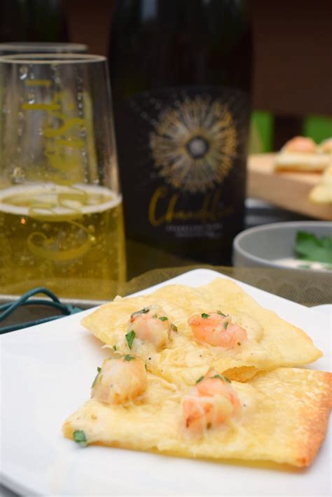 Grilled Shrimp Alfredo Flatbread Who Needs A Cape