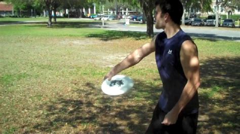 How To Throw A Frisbee Backhand Straight At Lynn Walker Blog