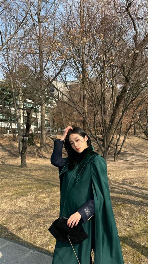 이대 나온 여자 노윤서