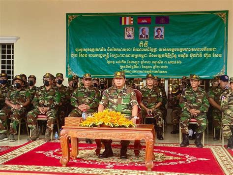 សម្តេចតេជោ និងសម្តេចកិត្តិព្រឹទ្ធបណ្ឌិត ផ្តល់អាវរងាជូនយោធភូមិភាគពិសេស សារព័ត៌មាន នគរវត្ត