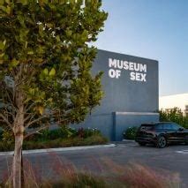 Junya Ishigami Reveals One Kilometre Long Museum On Chinese Lake