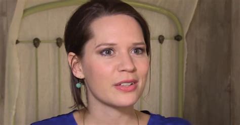 Amalie Dollerup Til Tv2 Giv Os En Sæson Mere Af Badehotellet