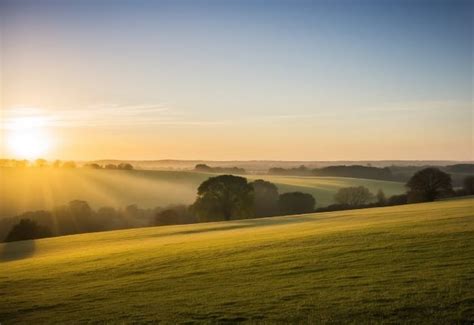 Golden Hour Photography Capture Stunning Natural Light And Warm Tones