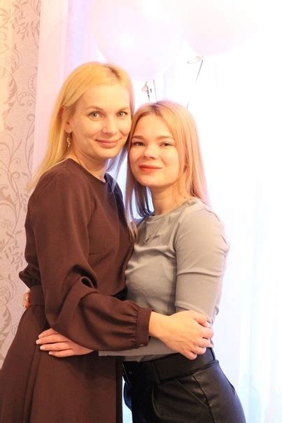 Добрый день уважаемые маги 彩 Скажите пжл есть ли со стороны моей родной сестры по маме