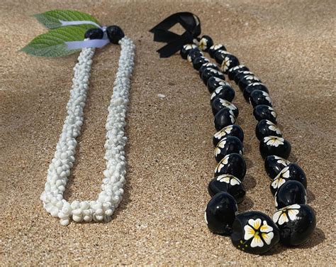 Premium Kukui Nut Lei Shell Lei Hawaii Lei Hawaiian Lei Lei Shell Lei Etsy