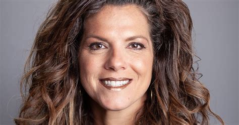 Denise Vitola 5 Things You Should Do To Become A Thought Leader In