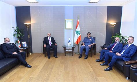 Imlebanon عثمان استقبل نقيب المعالجين الفيزيائيين