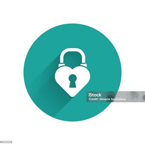 긴 그림자로 고립 된 하트 아이콘 모양의 흰색 성 기호와 열쇠 구멍 기호를 사랑합니다 3월 8일 해피 여성의 날 녹색 원 버튼입니다 벡터 일러스트레이션 개념에 대한 스톡