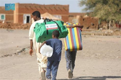 ЦСГД им короля Салмана распределил 250 комплект для укрытия в Судане