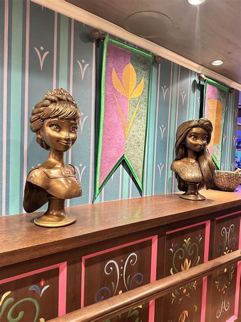 Review Of Arendelle A Frozen Dining Adventure On The Disney Wish The