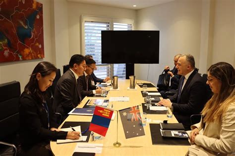 УУХҮЯ ын төлөөлөл Австрали улсын Эрдэс баялгийн зөвлөл Викториа мужийн