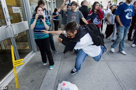 Vancouver Riots After Canucks Lose At Home In Stanley Cup Freeones